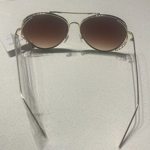 Accessories | Nwt Oversized Gold Metal Aviators Sunglasses | Poshmark